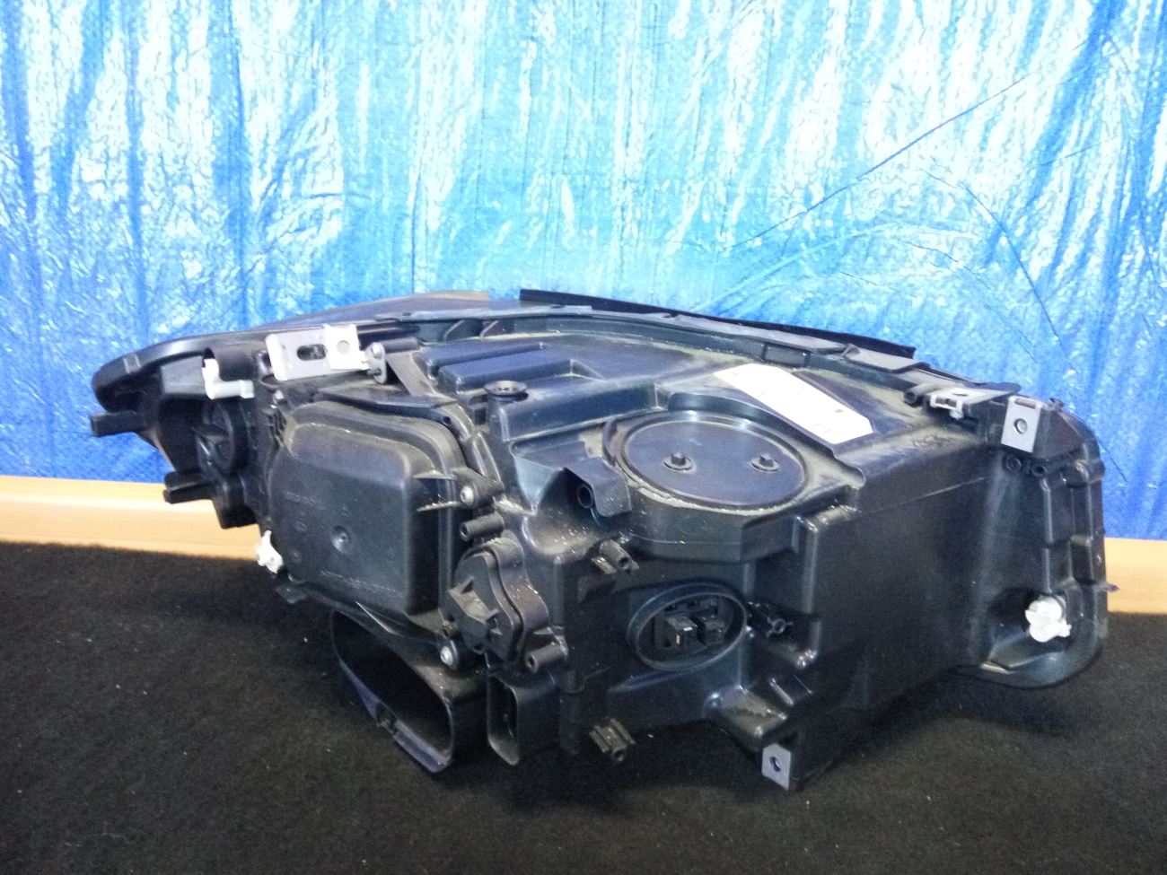 Купить Фара левая BMW 5er F10 F11 (2010-2016) по низкой цене.