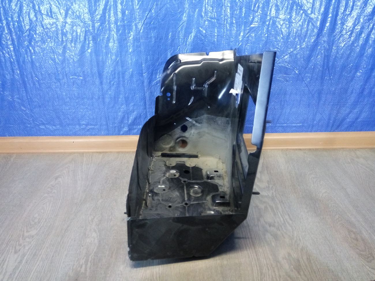 Панель пола багажника правая BMW 3er F30 F31 F80 (2011-нв) цена 9500 ...