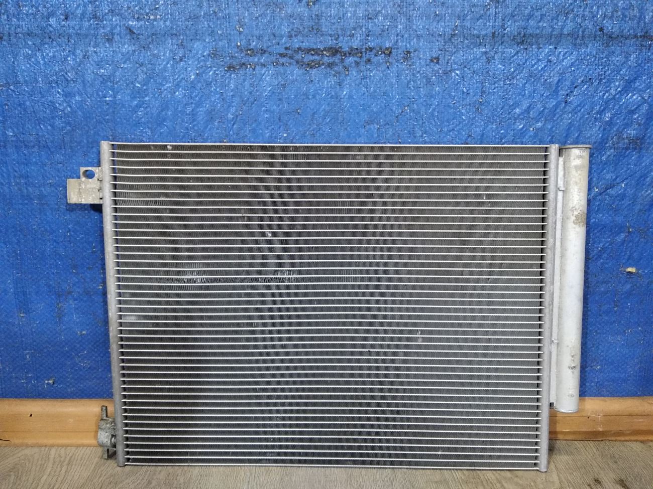 Радиатор кондиционера Renault Logan 2 (2014-нв) цена 4900 руб ...