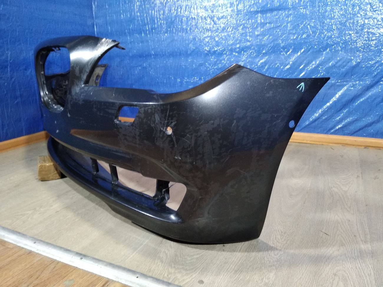 Бампер передний BMW 7er F01 F02 (2008-2015) цена 9000 руб. 51117238751