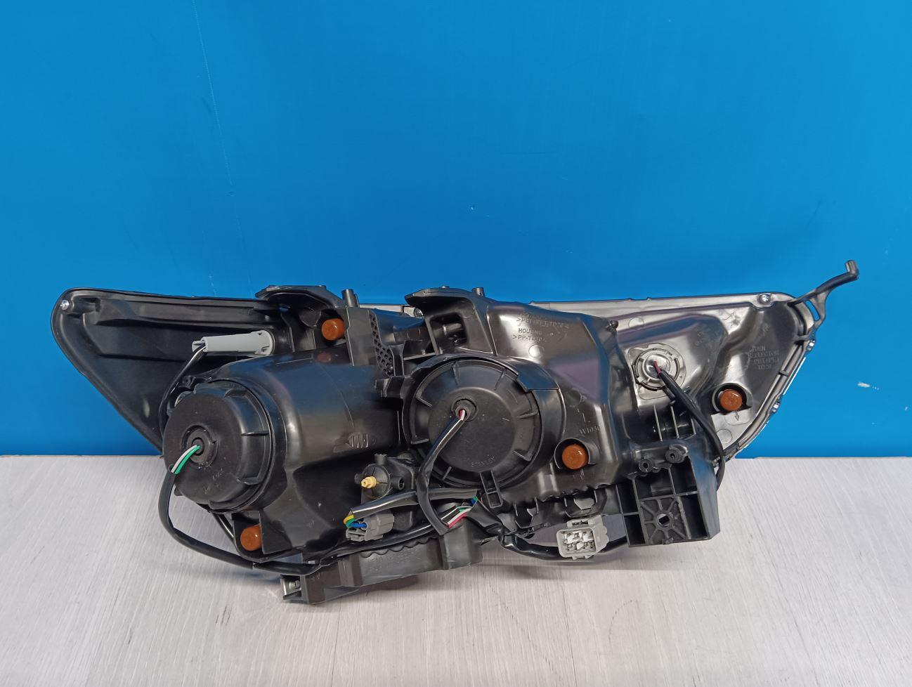 Фара левая Mitsubishi ASX 1 GA0 (2010-нв) цена 8500 руб. 8301C617 ...