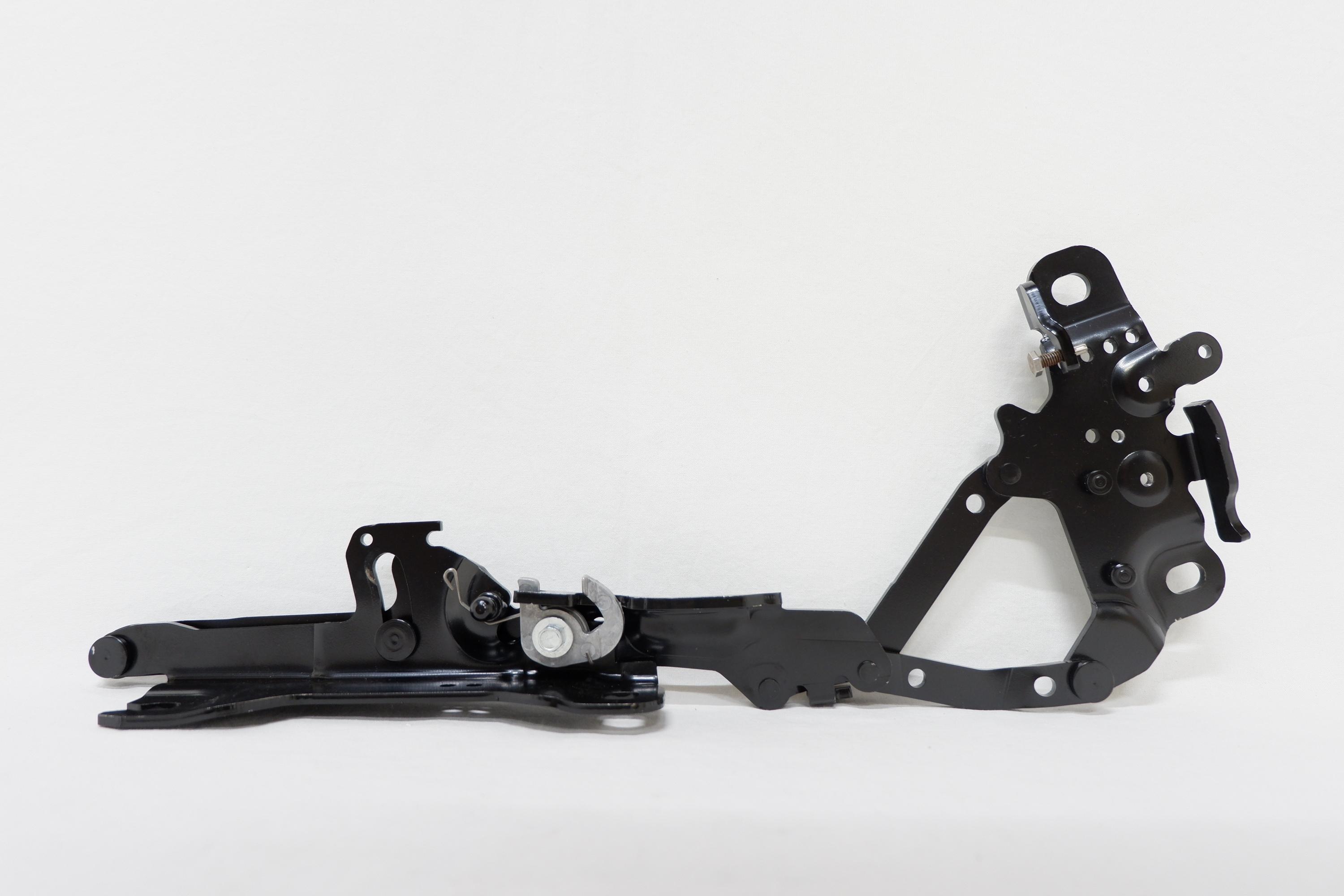 Петля капота левая BMW 3-series F30 F31 F80 (2011-2018) цена 2400 руб ...