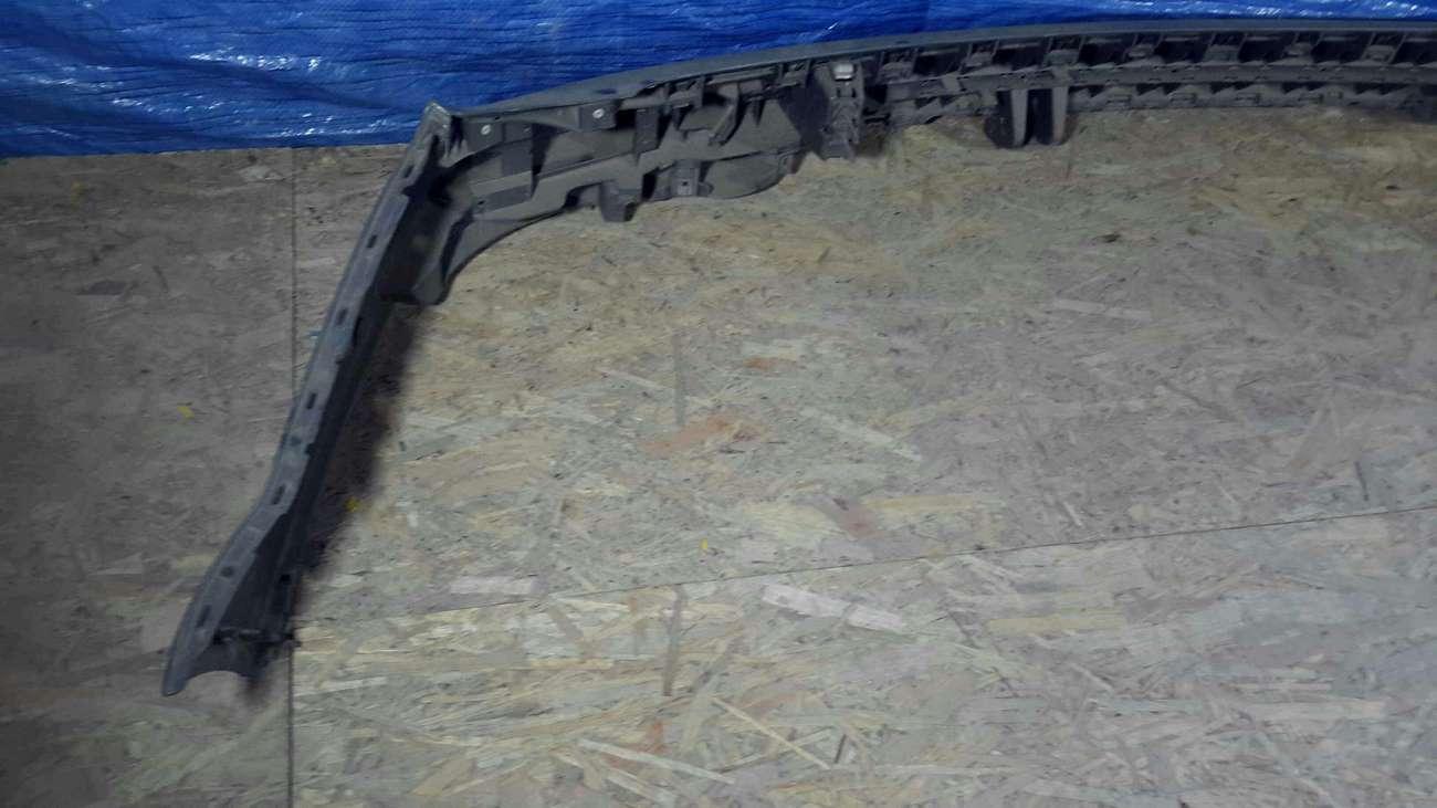 Бампер задний верхняя часть Audi Q7 1 4L (2005-2015) цена 6200 руб ...