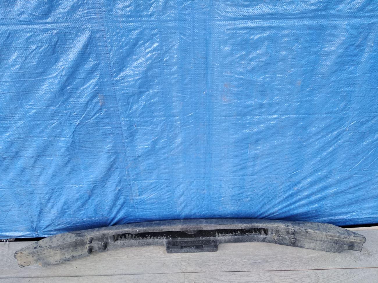 Абсорбер бампера переднего Toyota Land Cruiser 200 (2007-нв) цена 0 руб ...