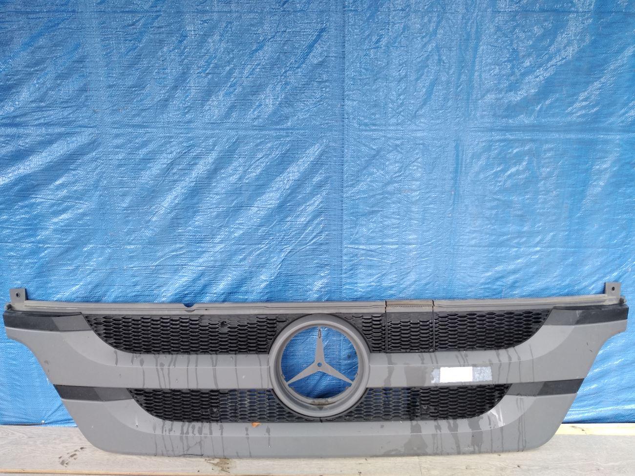 Решетка радиатора Mercedes-Benz G-klasse W463 2006