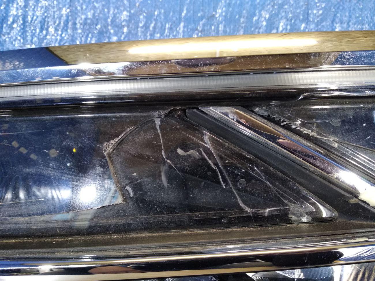 Фара правая Volkswagen Touareg 3 (2018-нв) цена 0 руб. 761941114