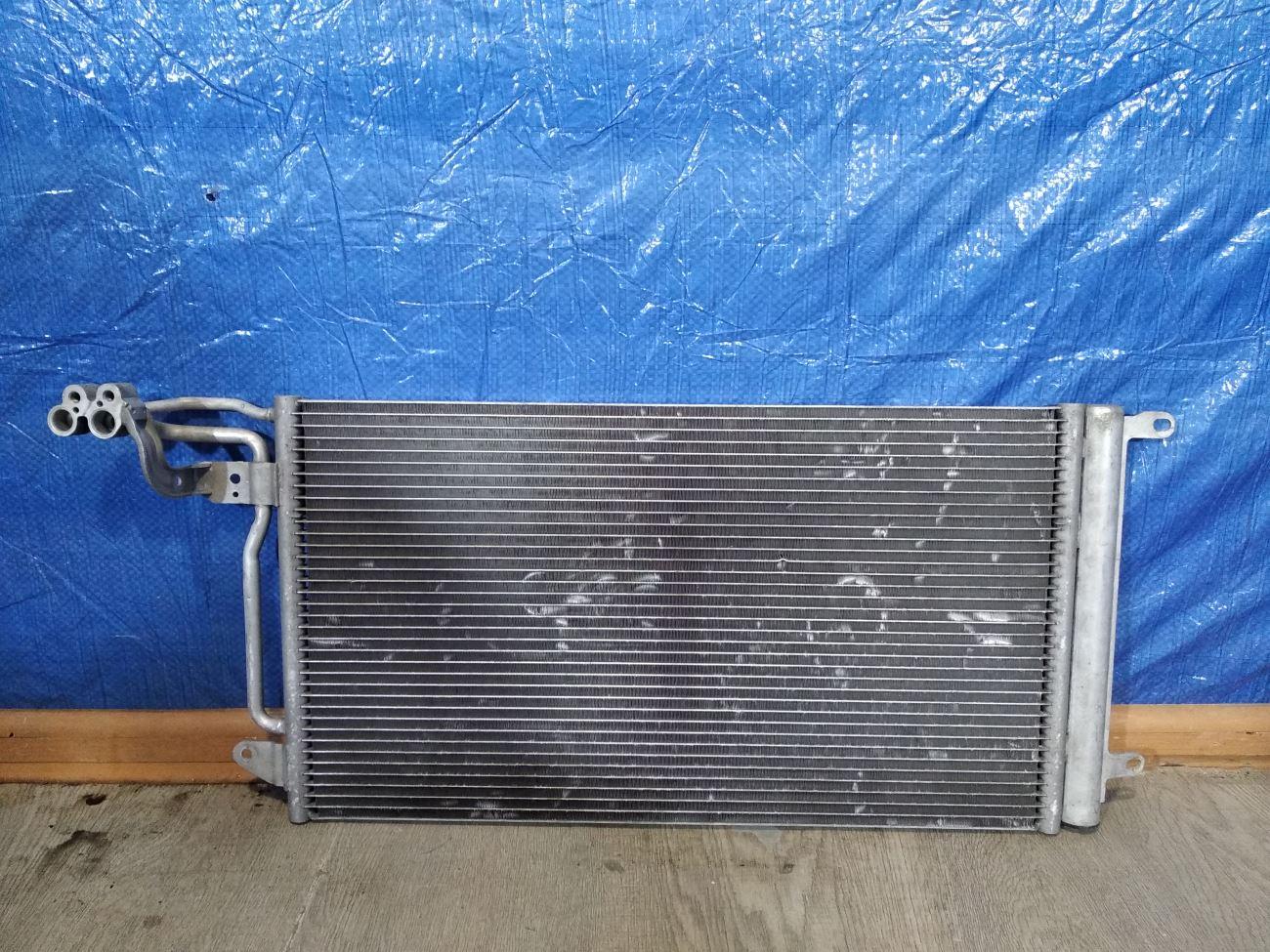 Радиатор кондиционера Skoda Rapid (2012-нв) цена 5300 руб. 6R0820411T