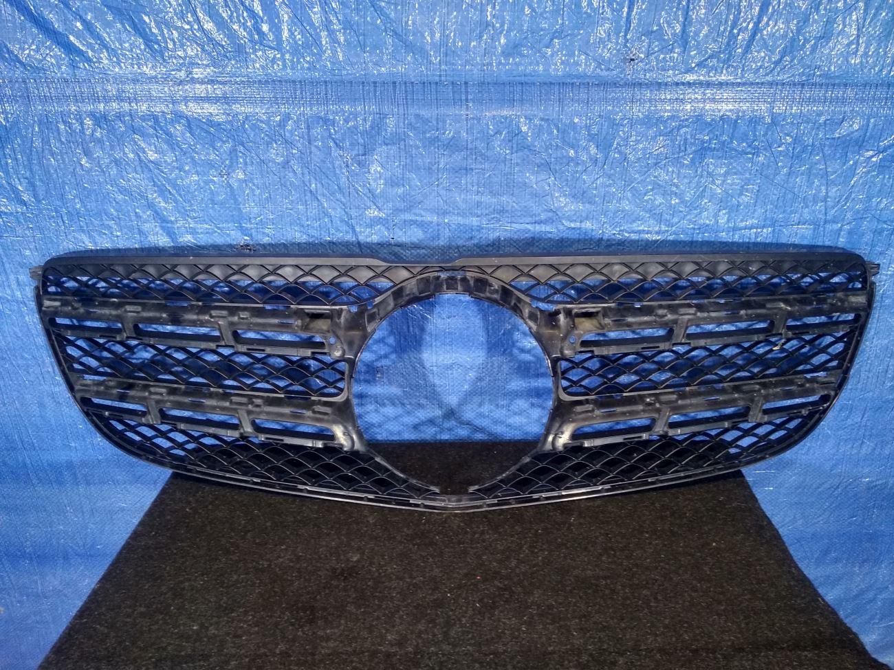 Решетка радиатора Mercedes-Benz G-klasse W463 2018 Оригинал