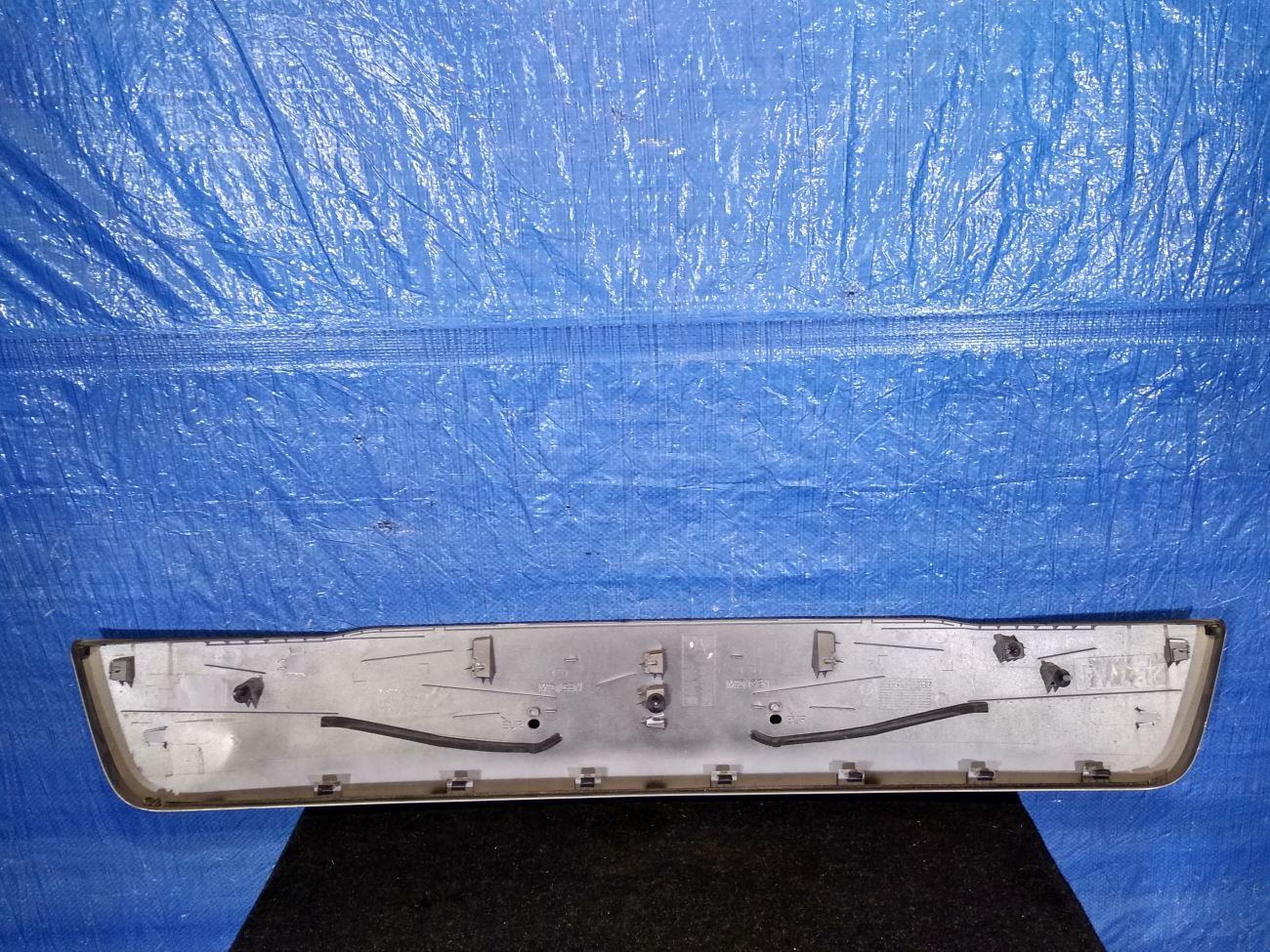 Накладка двери багажника нижняя Kia Sportage 4 QL (2016-нв) цена 2900 ...