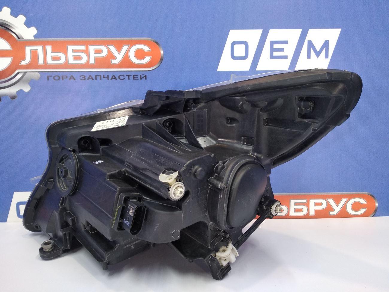 Фара правая Mercedes-Benz V-klasse 2 w447 (2014-нв) цена 0 руб. A4479065300