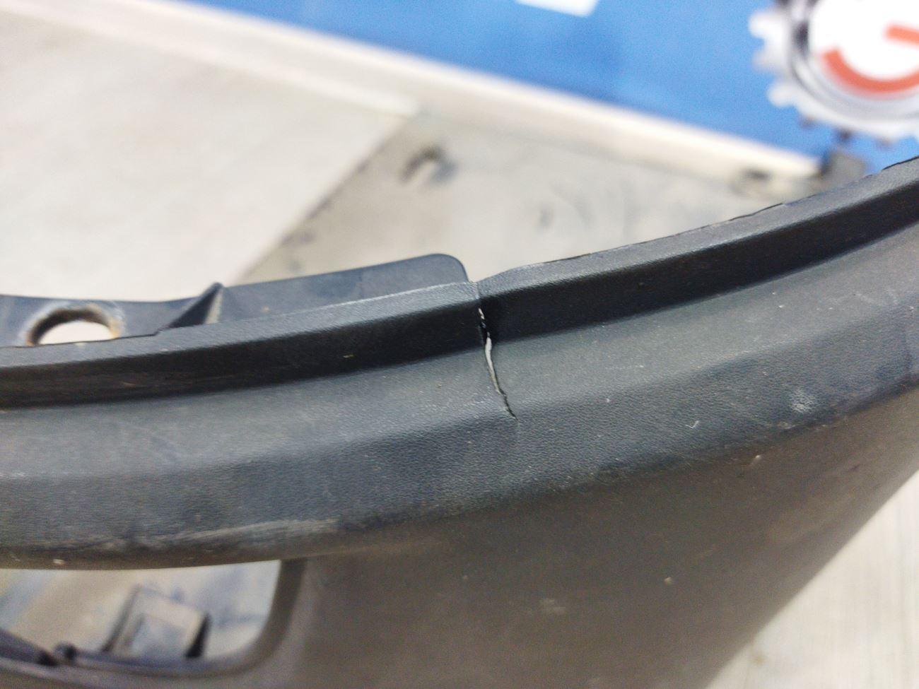 Бампер передний левая часть Scania R-series (2004-нв) цена 0 руб. 2295953