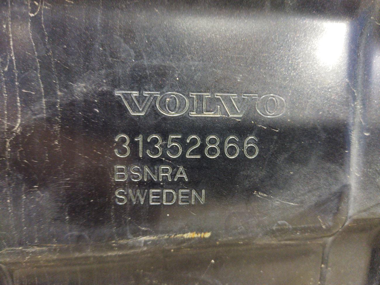 Капот Volvo XC90 2 (2015-нв) цена 0 руб. 31352880