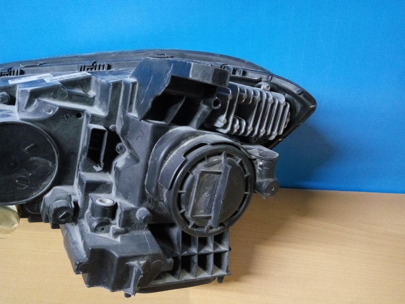 Фара правая Mercedes-Benz GLA-klasse X156 (2013-нв) цена 25000 руб ...